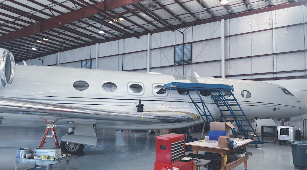 Early Reviews Are Rave For New Satcom System | Aviation Week Network